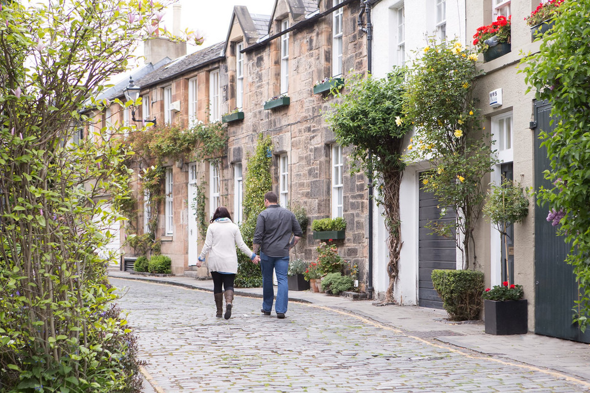 Your Vacation Photographer in Edinburgh: Meet Kim