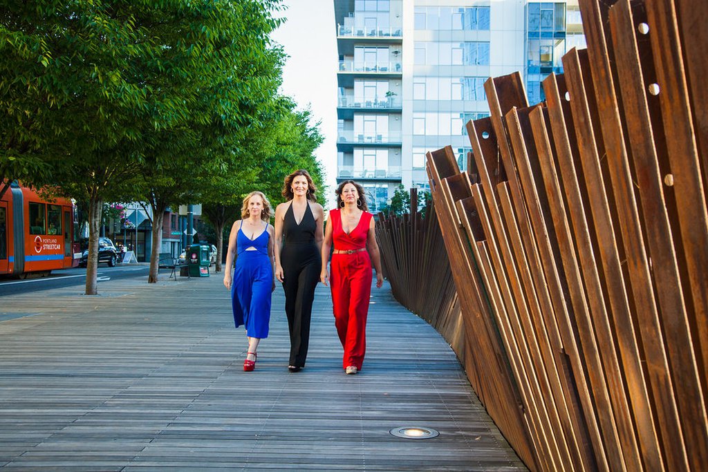 Portland Photographers - Hire a Professional Vacation or Proposal ...